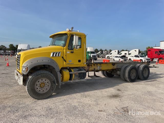 2013 Mack GU713 6x4 Cab and Chassis | Ritchie Bros. Auctioneers