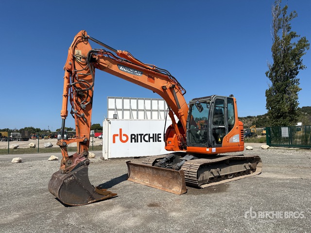 2013 Doosan DX140LCR-3 Pelle Sur Chenilles Tracked Excavator | Ritchie Bros. Auctioneers