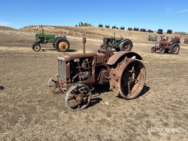 McCormick Deering WC 2WD Wide Front Antique Tractor | Ritchie Bros ...