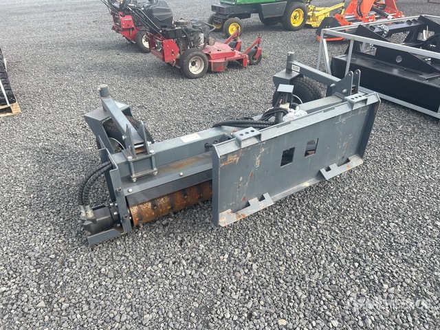 Handy HSSC 72 in Skid Steer Power Rake | Ritchie Bros. Auctioneers