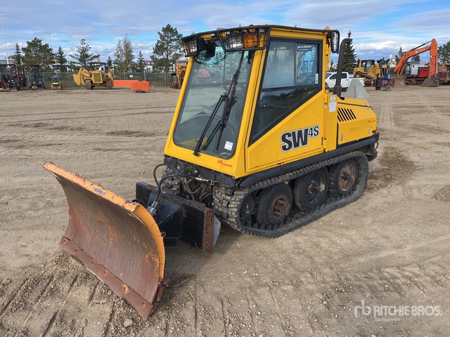 Prinoth SW4S Crawler Sidewalk Plow | Ritchie Bros. Auctioneers