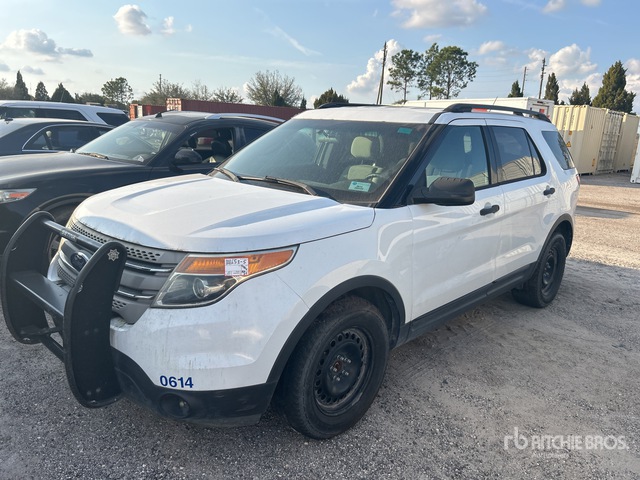2014 Ford Explorer 4WD SUV (Inoperable) | Ritchie Bros. Auctioneers