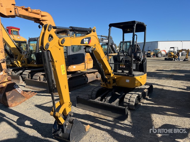 2016 Cat 303E CR Mini Excavator | Ritchie Bros. Auctioneers