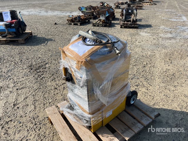 Decamig 6350 Welding Machine | Ritchie Bros. Auctioneers