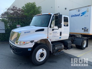 2006 International 4400 4x2 T/A Day Cab Truck Tractor in Dulles ...