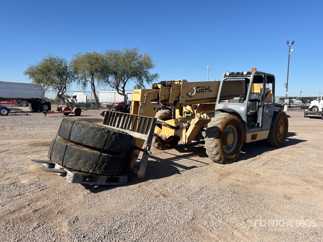 2007 Gehl DL10H55 Telehandler | Ritchie Bros. Auctioneers