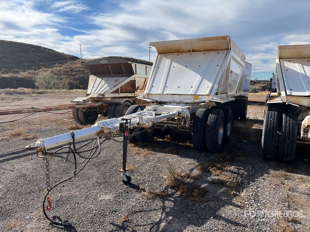 2019 Ranco 13 ft Tri/A Spread Axle Pup Remorque à benne centrale ...