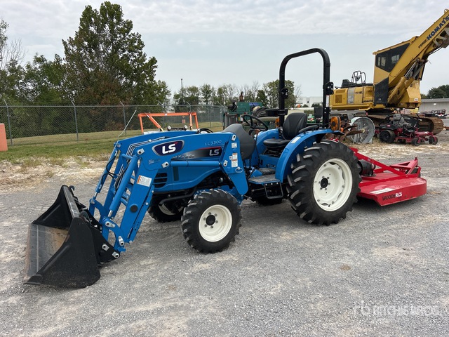 2022 LS Mtron MT225E 4WD Utility Tractor | Ritchie Bros. Auctioneers
