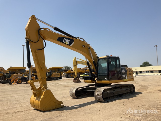 2016 Cat 320D2L Tracked Excavator | Ritchie Bros. Auctioneers