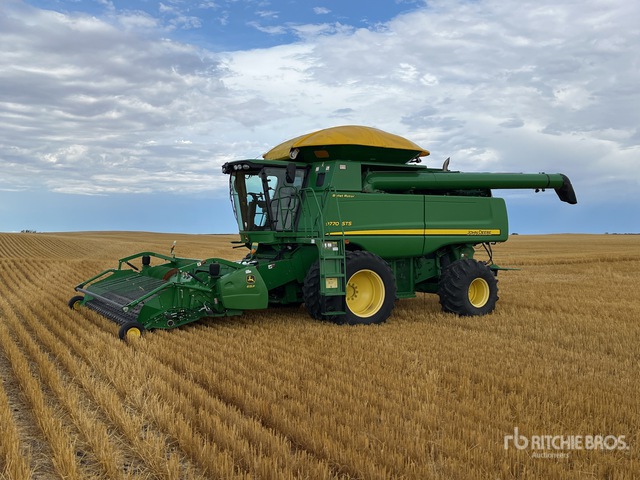 John Deere 9770 STS Combine Harvester | Ritchie Bros. Auctioneers
