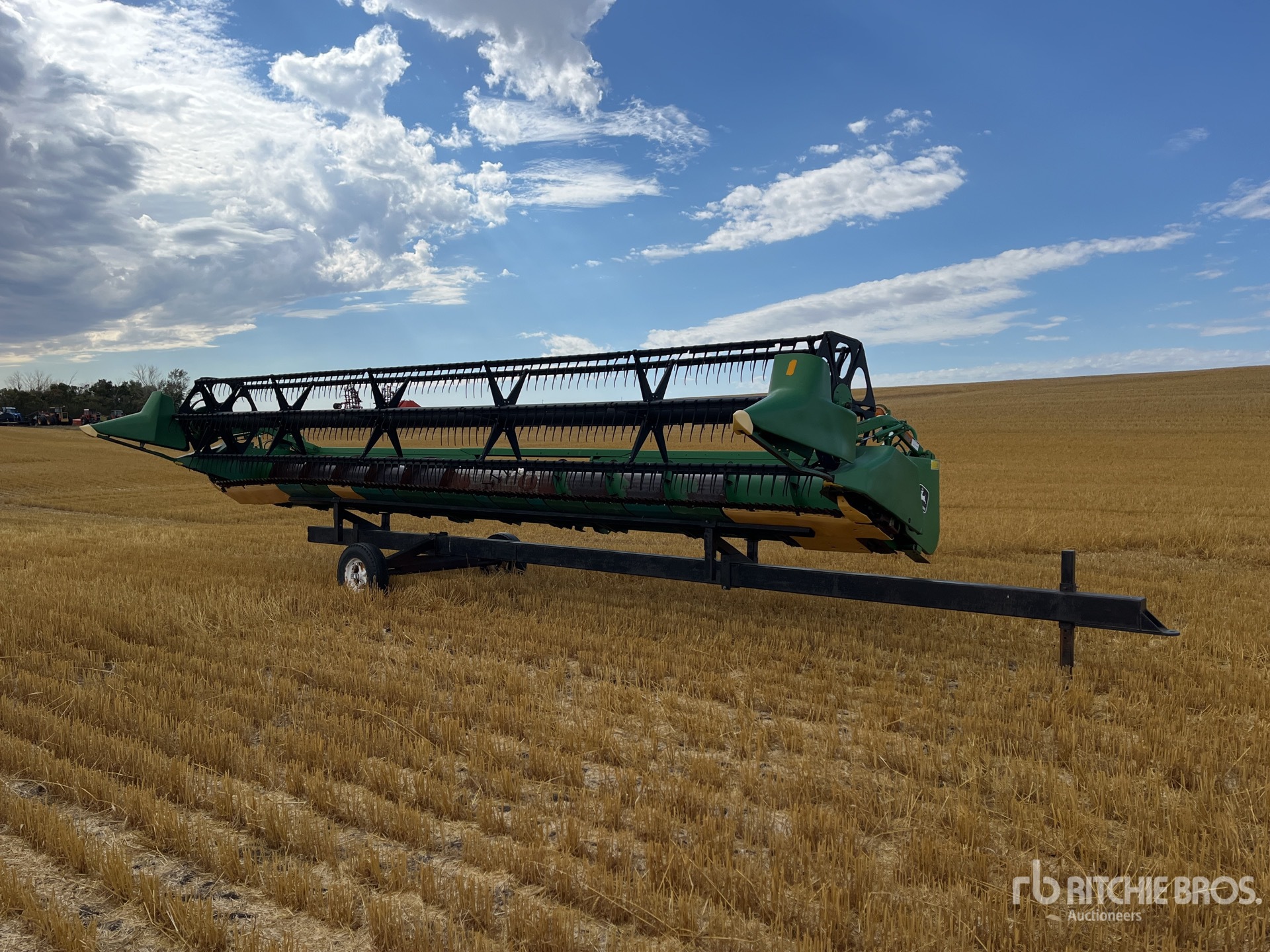 John Deere 930 30 ft Flex Combine Header | Ritchie Bros. Auctioneers