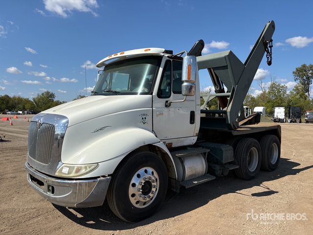 2006 International 8600 6x4 Lugger Truck | Ritchie Bros. Auctioneers