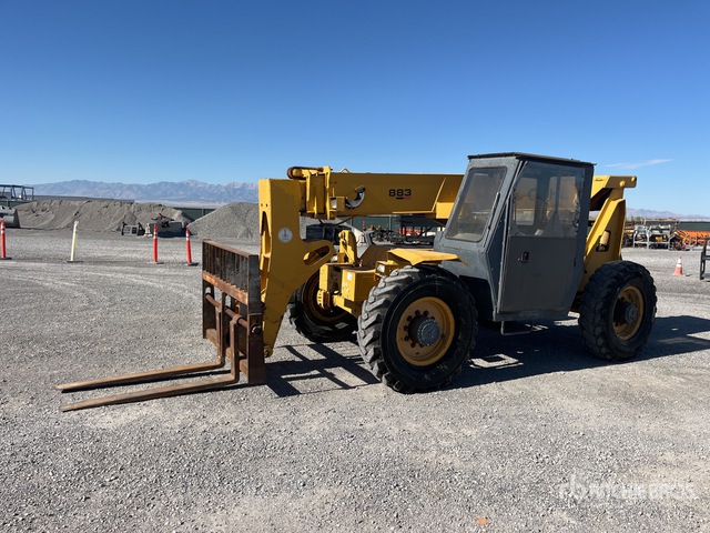 Gehl 883 Telehandler | Ritchie Bros. Auctioneers