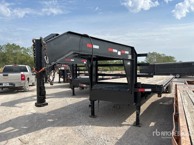 2009 R & D Trailer 36 ft T/A Gooseneck Flatbed Trailer | Ritchie Bros ...