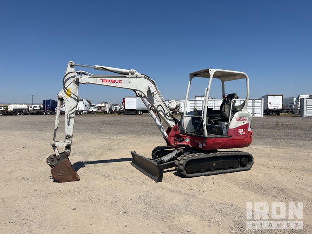 2017 Takeuchi TB240 Mini Excavator in Dunnigan, California, United ...