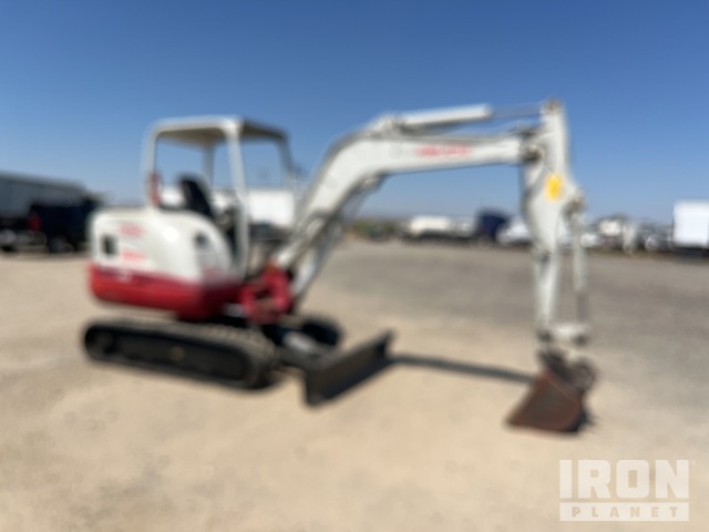 2017 Takeuchi TB240 Mini Excavator in Dunnigan, California, United ...