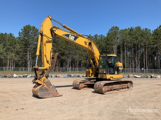 2002 Cat 321B LCR Tracked Excavator | Ritchie Bros. Auctioneers