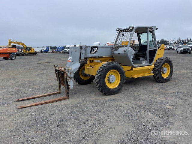 1999 New Holland LM840 Telehandler | Ritchie Bros. Auctioneers