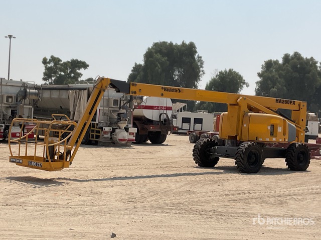 2017 Haulotte HA260PX 4WD Diesel Articulating Boom Lift | Ritchie Bros ...