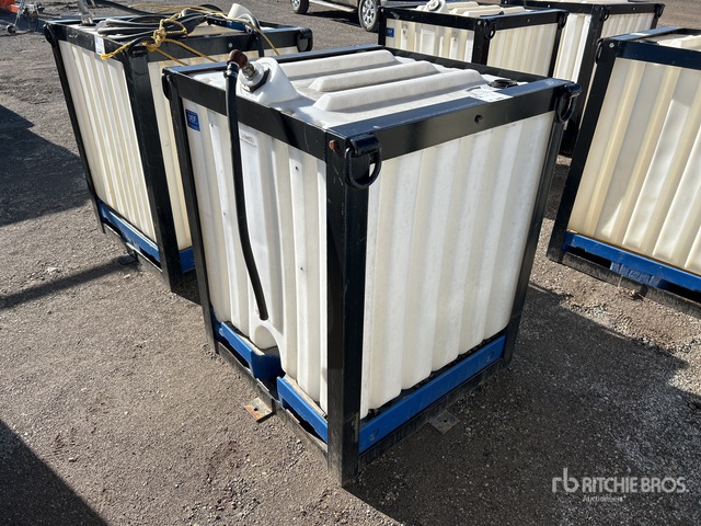 180 gal Skid Mounted DEF Kraftstofftank | Ritchie Bros. Auctioneers