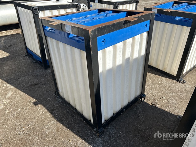 180 gal Skid Mounted DEF Fuel Tank | Ritchie Bros. Auctioneers