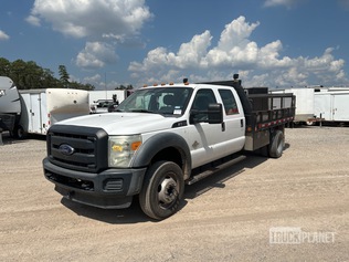 2015 Ford F-550 XL 4x2 Crew Cab Flatbed Truck in Humble, Texas, United ...