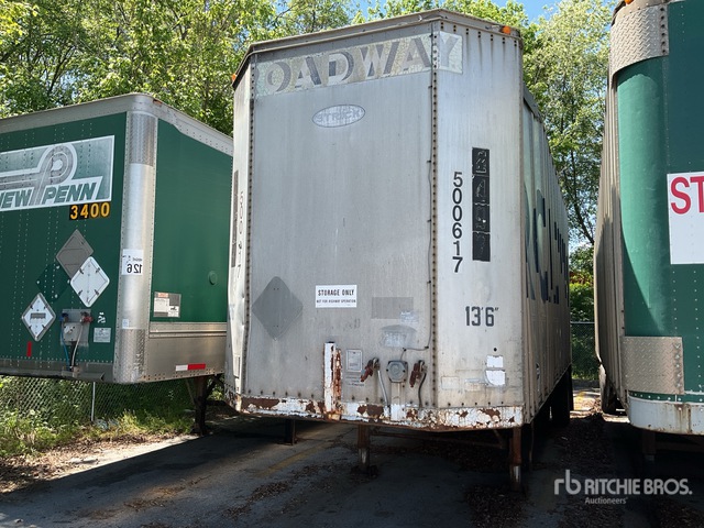 1983 Strick 28 ft x 96 in S/A Storage only Van Trailer | Ritchie Bros ...