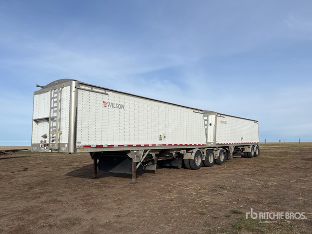 2014 Wilson PaceSetter DWHBL-550 Super B-Train Grain Trailer | Ritchie ...