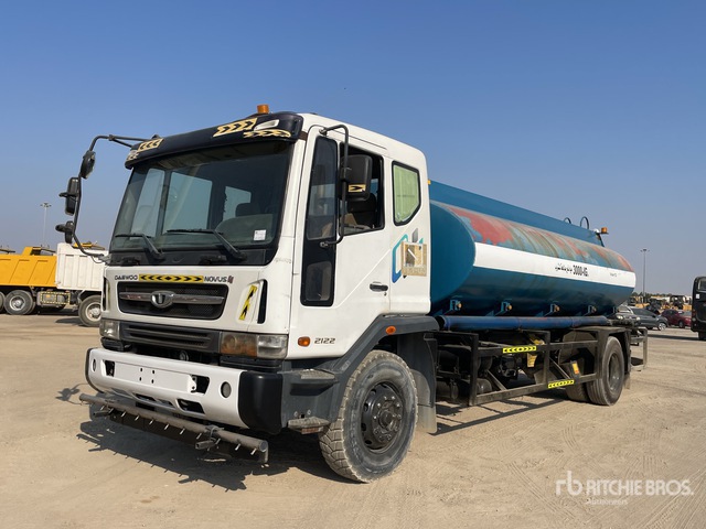 2017 Tata Daewoo Novus 2122 12000 L 4x2 Water Truck | Ritchie Bros ...