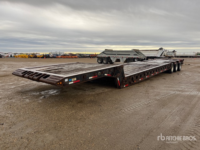 2007 Scona 55 ft Tri/A Folding Neck Trailer | Ritchie Bros. Auctioneers