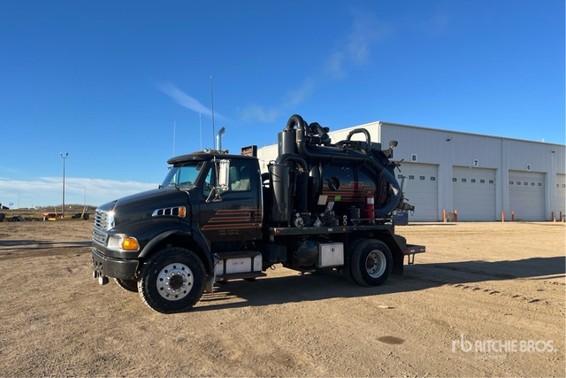2006 Custom Vac Services on 2006 Sterling Acterra 4x4 Vacuum Tanker ...