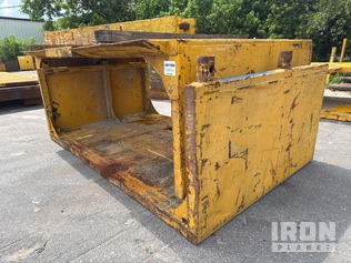 8 ft x 12 ft Manhole Box in Tampa, Florida, United States (IronPlanet ...