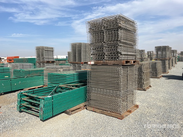 Quantity of 12 ft x 44 in x 24 ft Rayonnage à palettes | Ritchie Bros ...