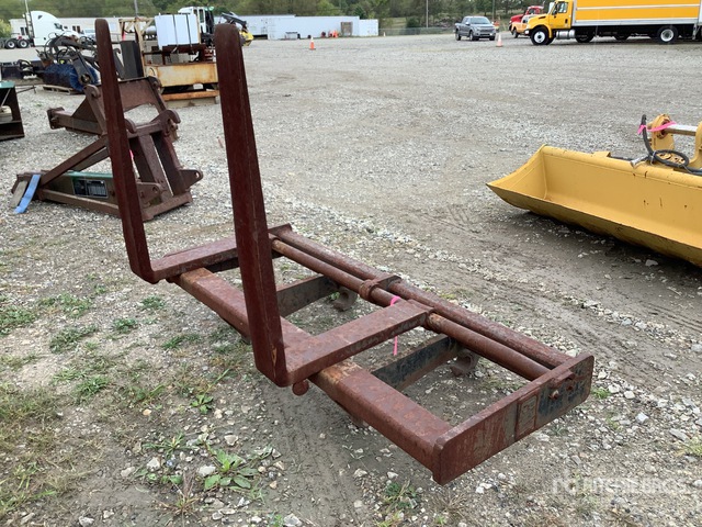 Wheel Loader Forks - Fits Cat IT38 | Ritchie Bros. Auctioneers