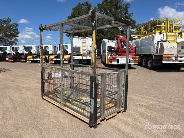 2015 East West Engineering 6 Person Crane Lifting Cage | Ritchie Bros ...