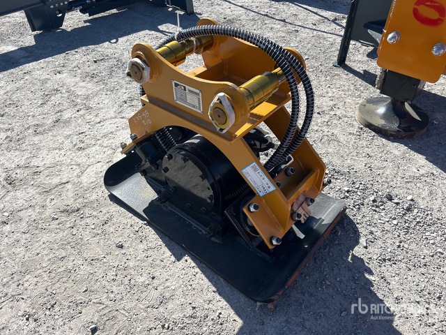2024 Handy SS04 34 in Plate Compactor Attachment (Unused) | Ritchie ...