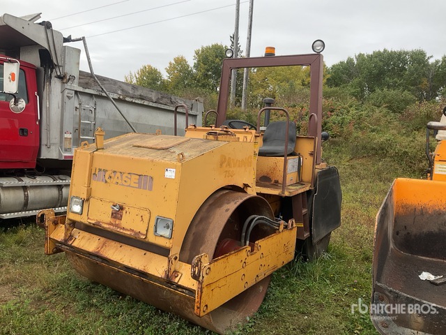 1992 Case W602BDA Smooth Drum Compactor | Ritchie Bros. Auctioneers
