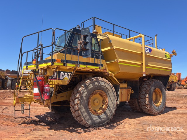 1996 Cat 773D Off-Highway Rigid Water Truck | Ritchie Bros. Auctioneers