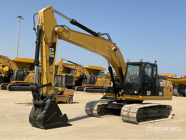 Cat 320C Tracked Excavator | Ritchie Bros. Auctioneers