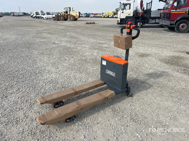 Lugli CBD15W-II Li 1500 kg Electric Pallet Jack | Ritchie Bros. Auctioneers