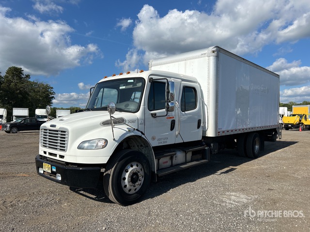 2017 Freightliner M2 106 4x2 Crew Cab Van Truck | Ritchie Bros. Auctioneers