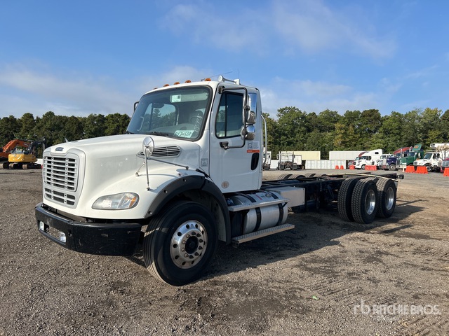 2016 Freightliner M2 112 6x4 Cab and Chassis | Ritchie Bros. Auctioneers