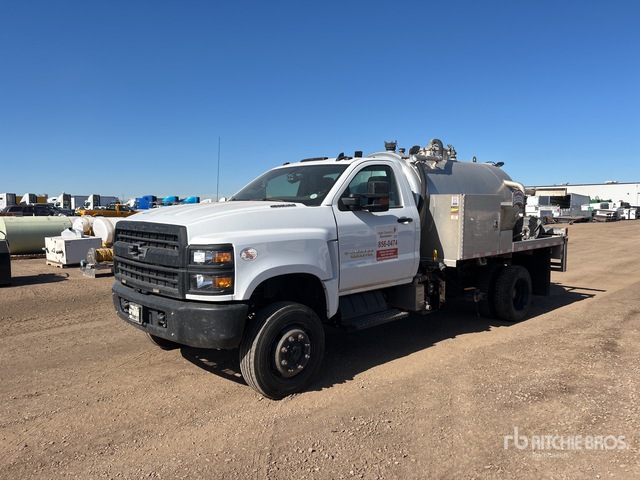 KeeVac B-602883 on 2022 GMC 5500 4x4 Vacuum Tanker Truck | Ritchie Bros ...