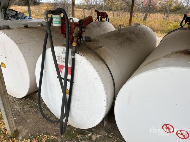 Fabtek 1000 gal Fuel Tank | Ritchie Bros. Auctioneers
