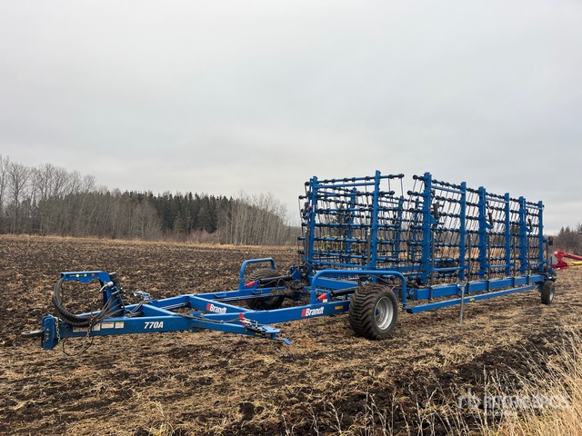 2020 Brandt 770A 70 ft Heavy Harrow | Ritchie Bros. Auctioneers