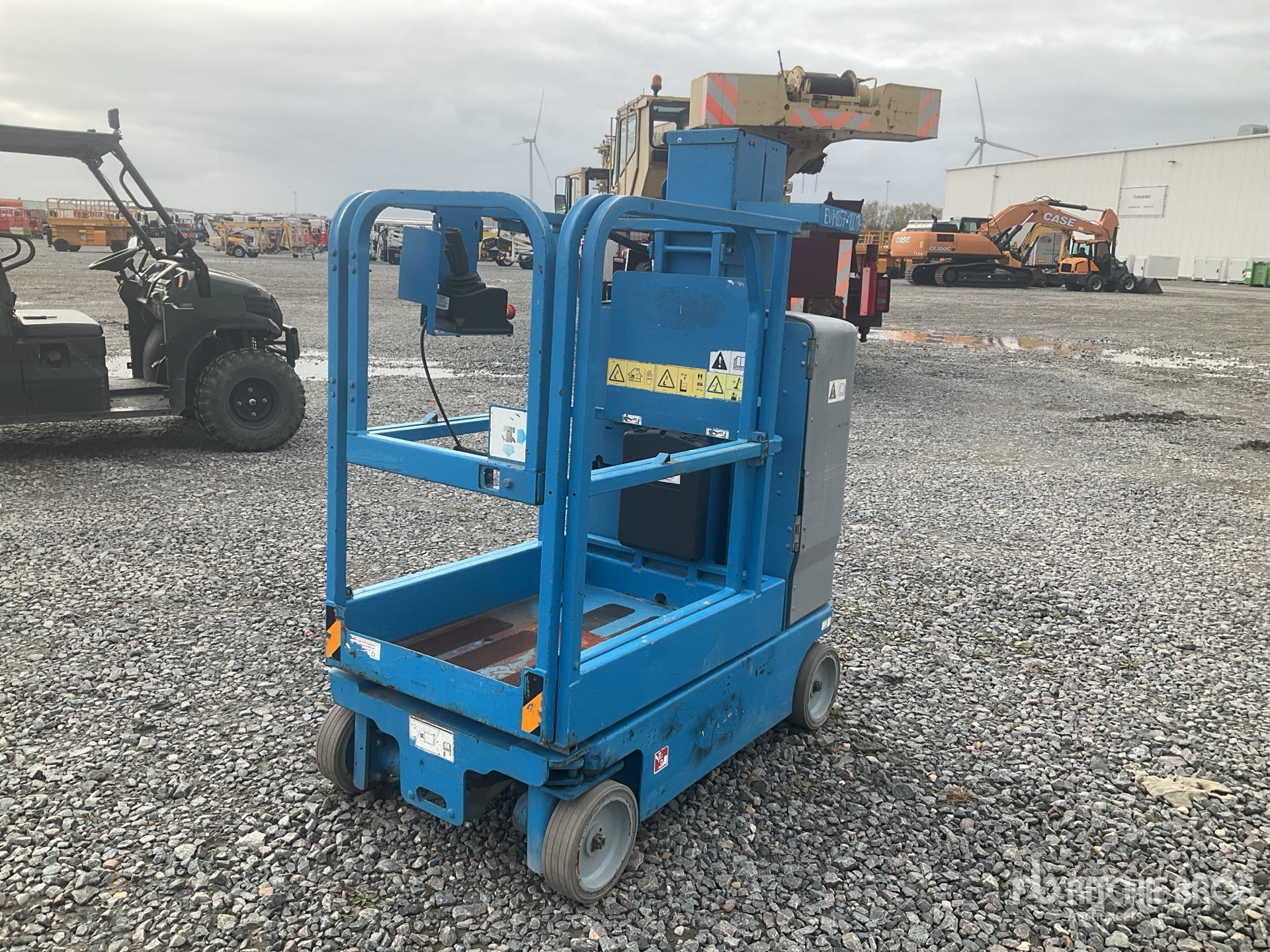 2011 Genie GR-12 Vertical Mast Lift | Ritchie Bros. Auctioneers