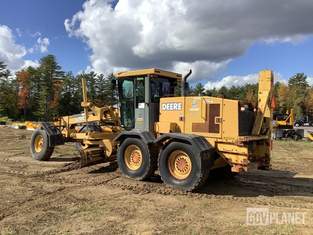 Surplus John Deere 670C Motor Grader in Augusta, Maine, United States ...