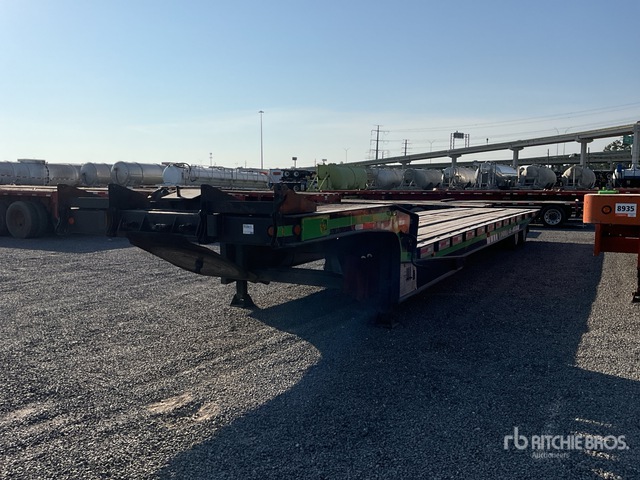 2004 Landoll 435 48 ft T/A Sliding Axle Trailer | Ritchie Bros. Auctioneers