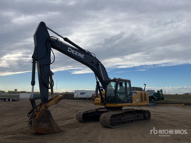 2013 John Deere 250G LC Tracked Excavator | Ritchie Bros. Auctioneers