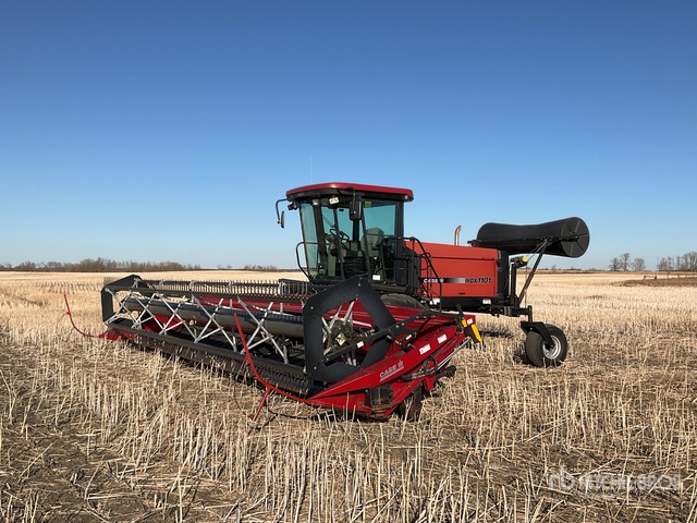 2003 Case IH WDX1101 30 ft Swather Windrower | Ritchie Bros. Auctioneers